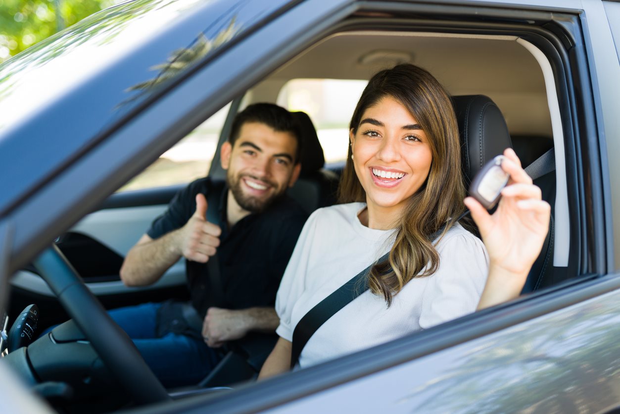 Ya se puede inscribir un auto 0 KM por Internet y con descuento del 20% ...
